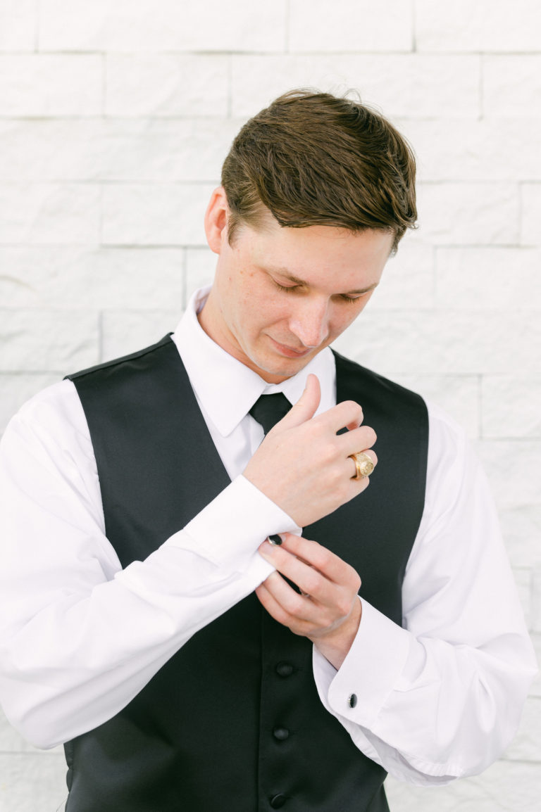 Behind The Veil: Alyssa & Anthony "Modern Black & White Wedding ...