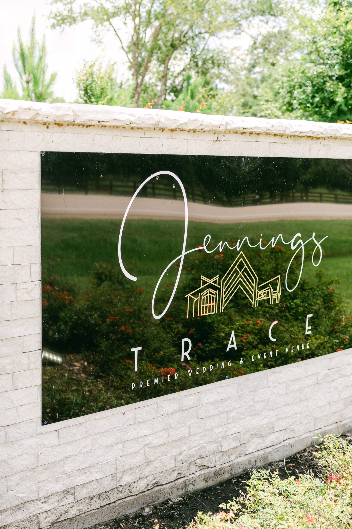 Behind The Veil: Alyssa & Anthony "Modern Black & White Wedding ...