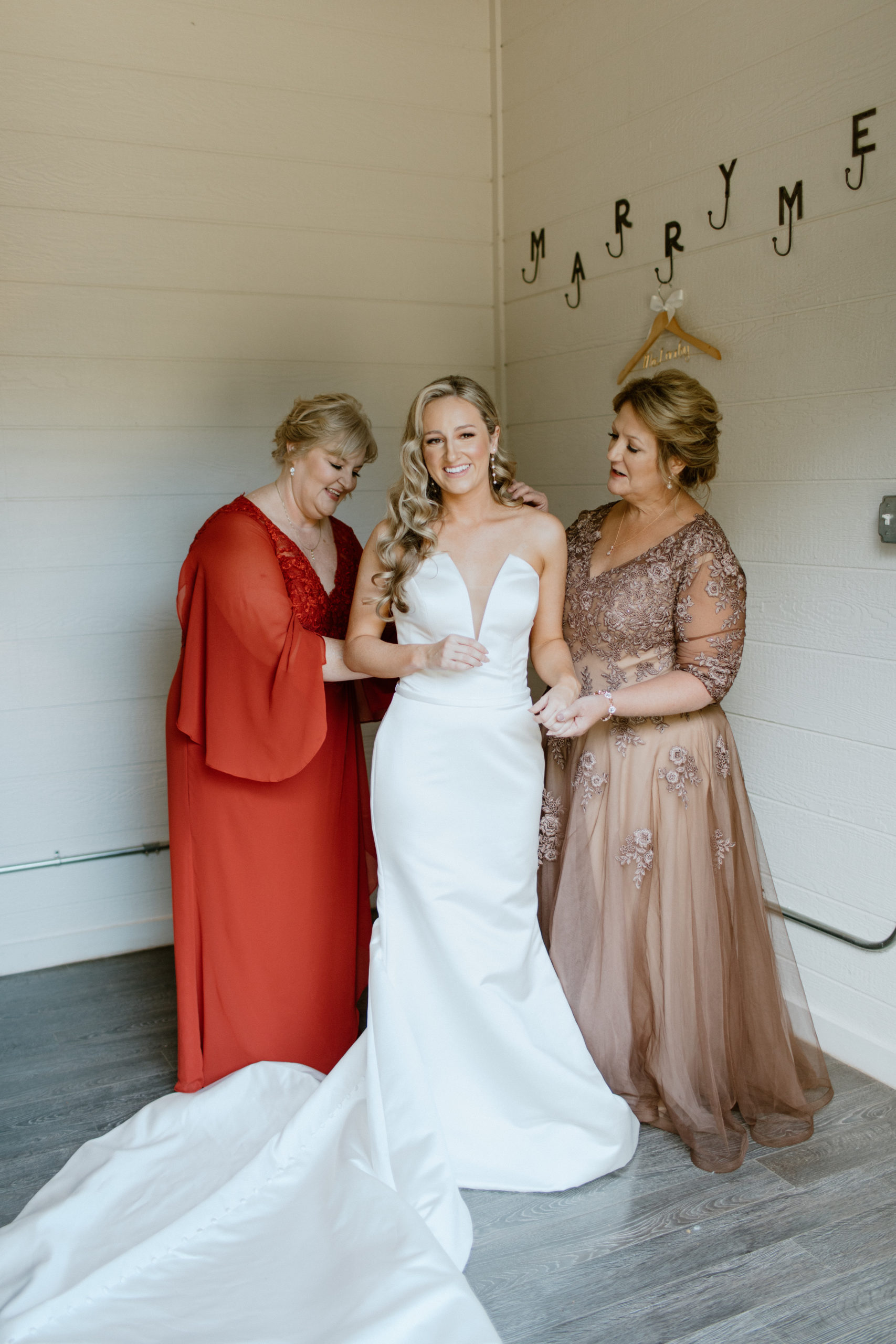 Behind The Veil: Mallory & Nick "Modern Boho Wedding" - Fabulous Frocks ...