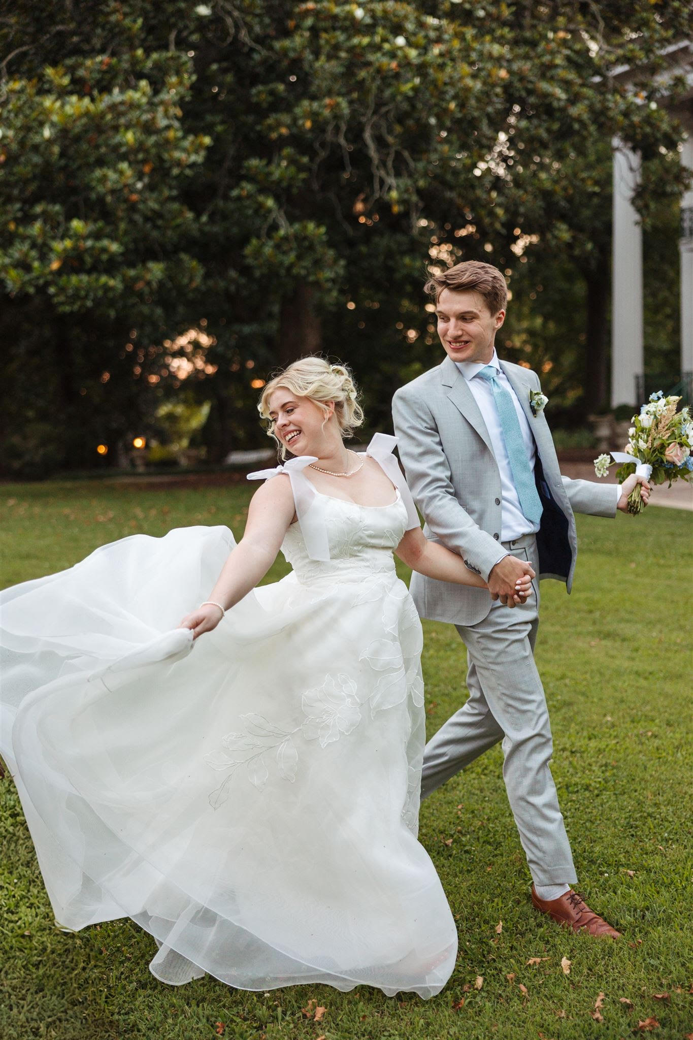Real Bride: Annie's romantic June wedding - Fabulous Frocks Bridal
